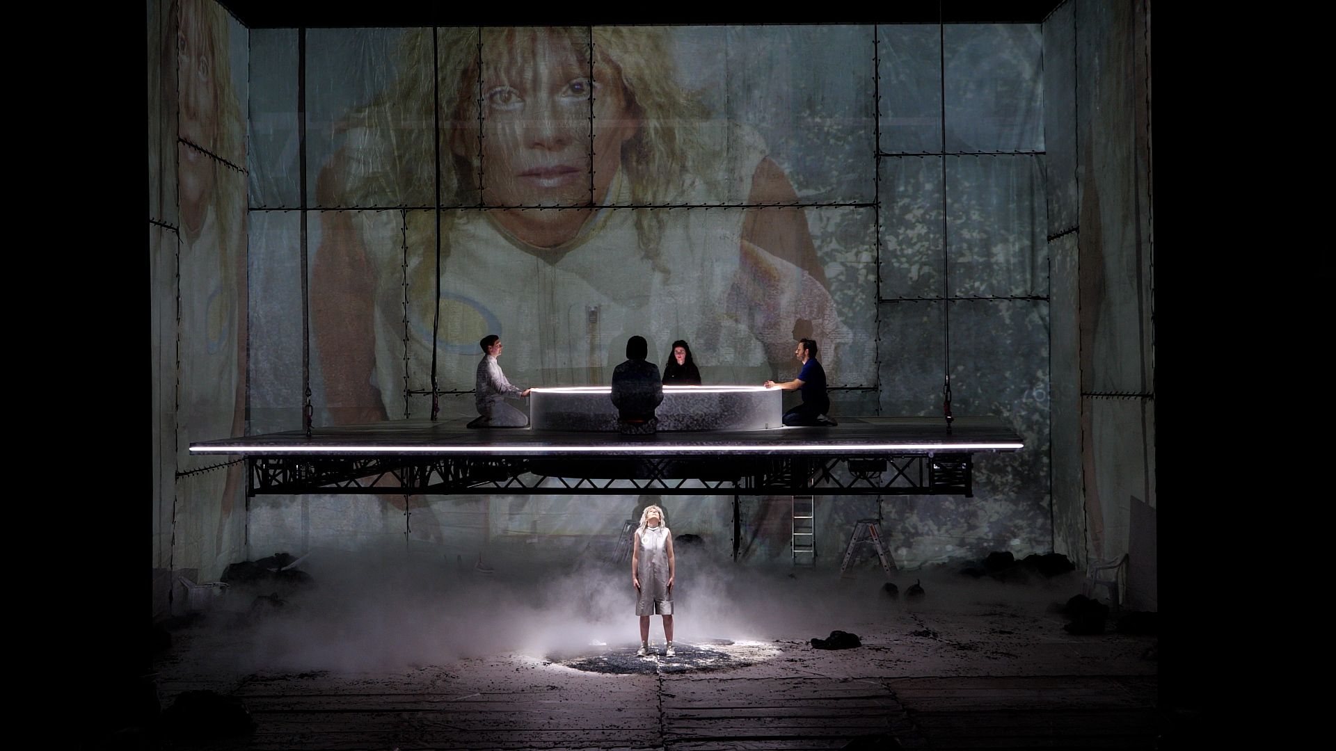 (R)Evolution - Videomapping / Mediaserver